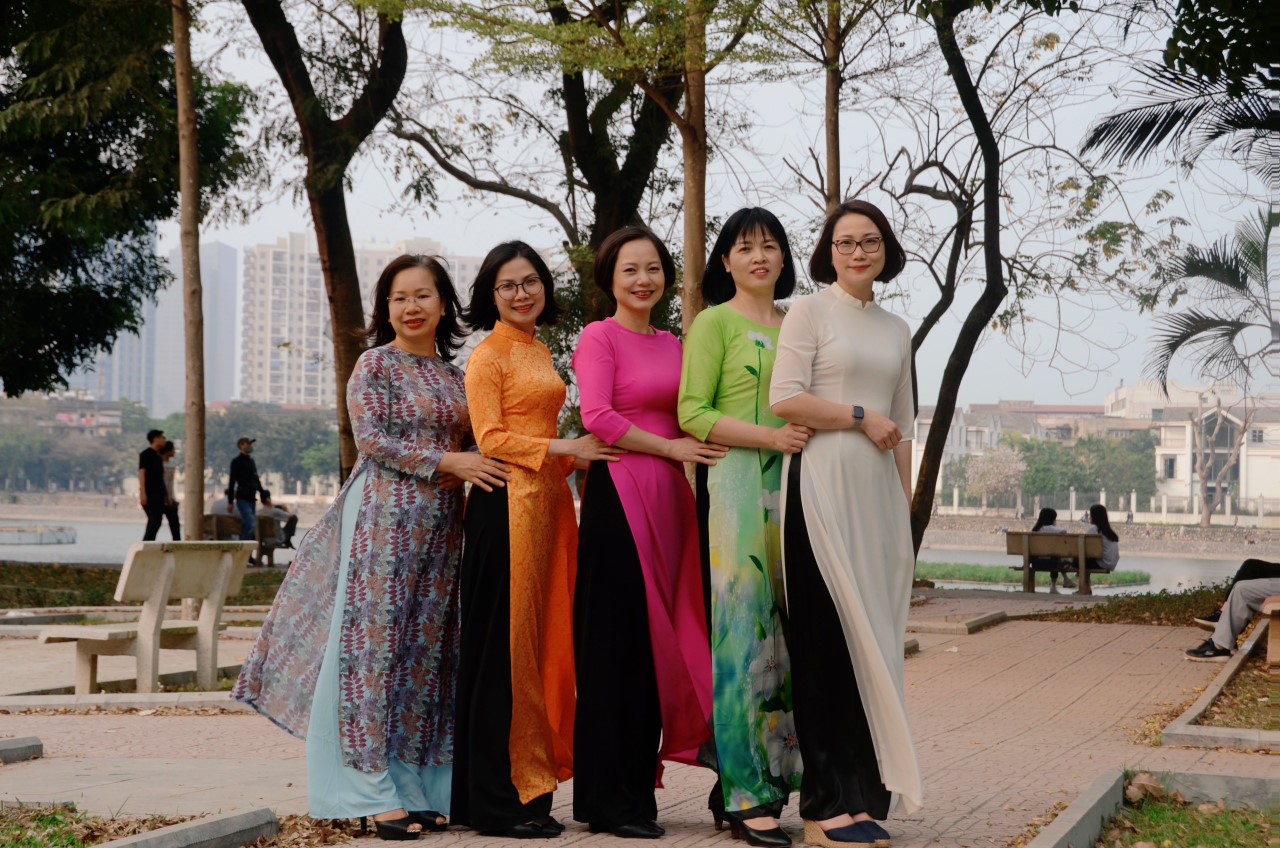 Những cảm xúc đặc biệt trong Ngày Quốc tế Phụ nữ 8/3 của Công ty PVTS ...